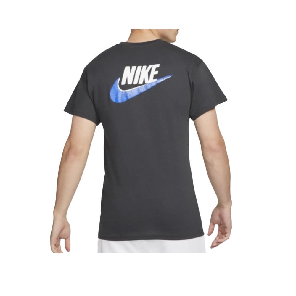 Buy Nike Standard Issue T-Shirt Black Small 070 - Free UK Delivery ...