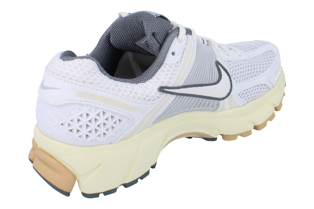 Buy Nike Zoom Vomero 5 Womens FJ2028 (uk 7 us 9.5 eu 41, summit white ...